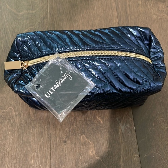 Ulta Beauty | Bags | New Ulta Beauty Makeup Bag Navy Blue Color With ...